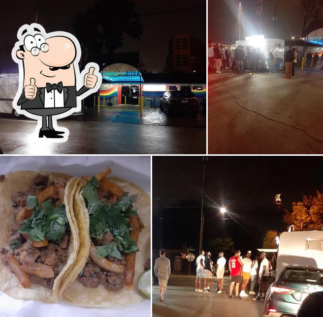 Taqueria Adrian (Food Truck) in Houston - Restaurant menu and reviews
