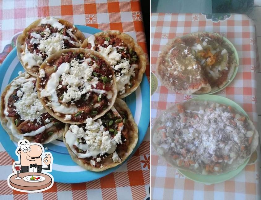 Gorditas típicas de Morelos "Los Mota" restaurant, Lázaro Cárdenas ...