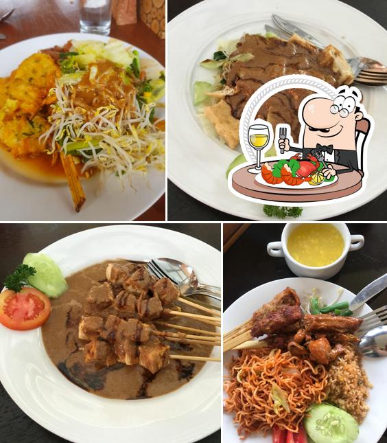Restaurant Ulun Danu Beratan, Candikuning - Menú del restaurante ...