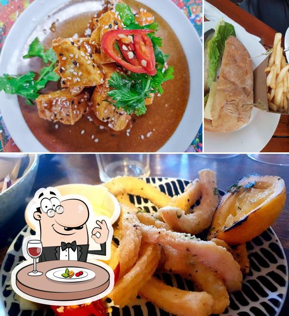 Balmoral Hotel, East Victoria Park - Restaurant menu, prices and reviews