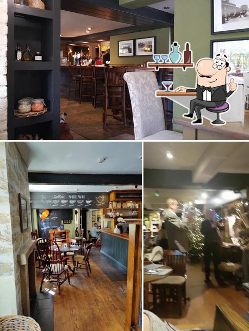 Dun Cow, Knutsford - Restaurant menu, prices and reviews