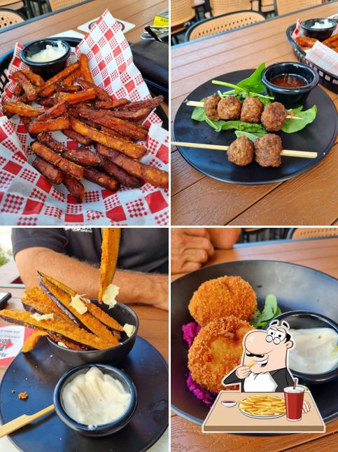 Red Dog Riverfront, Mackay - Restaurant menu, prices and reviews