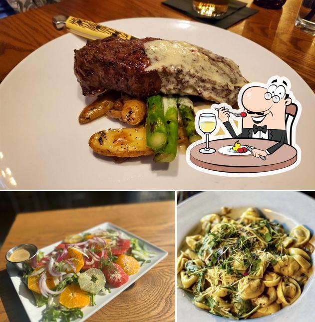 The Oak Stave Drinkery & Eatery in East Amherst - Restaurant menu and ...