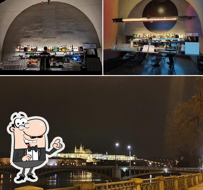 (A)void cafe, Prague - Restaurant menu, prices and reviews