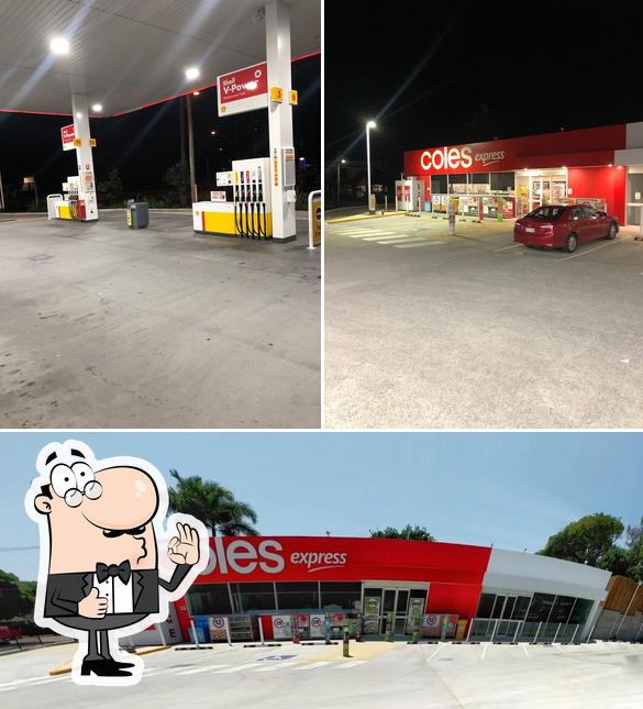 Shell Coles Express Kedron Inbound in Kedron - Restaurant reviews