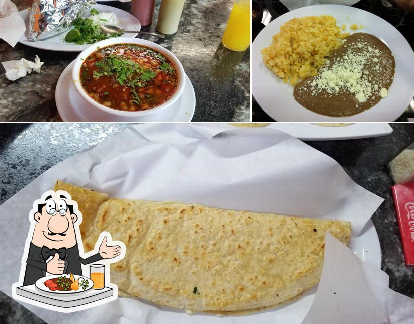 Tortas Locas LLC, 3813 NE 4th St in Renton - Restaurant menu and reviews