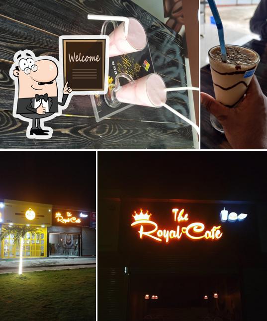 The royal cafe, Pune, Megapolis circle - Restaurant menu and reviews