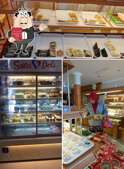 Swiss Deli Cake & Bakery, Semarang - Restaurant reviews