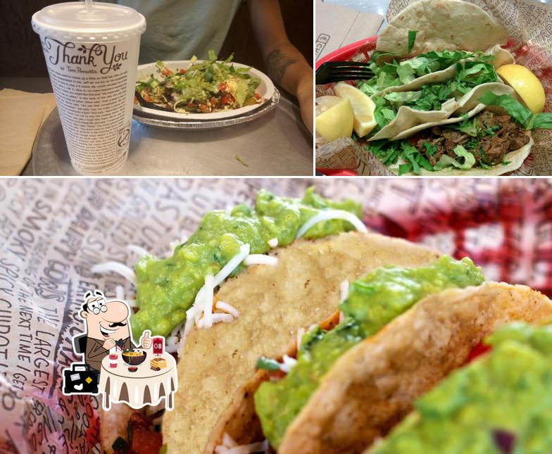 Chipotle Mexican Grill, Toronto - Restaurant menu, prices and reviews