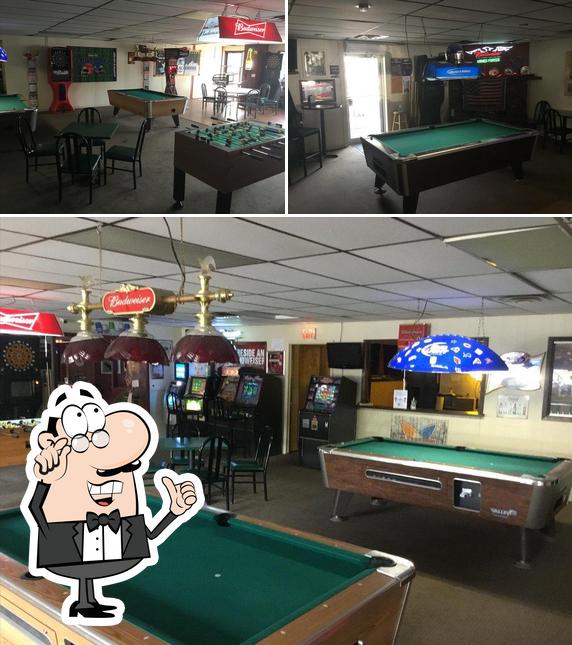 Fireside Lounge, 504 W 7th St in Atlantic - Restaurant reviews