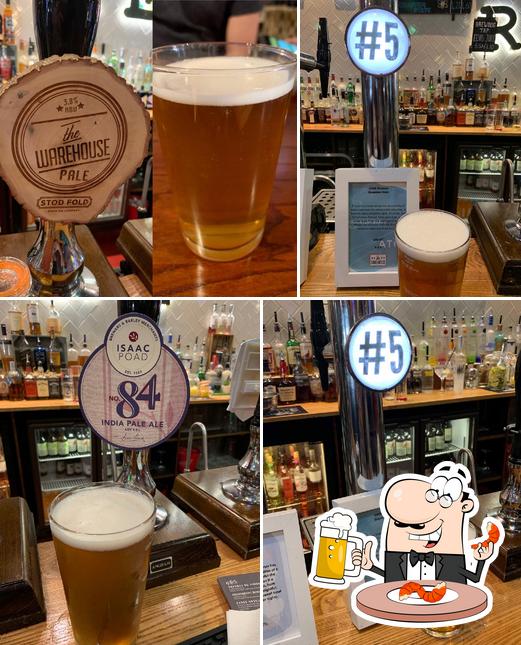 Warehouse in Huddersfield - Restaurant menu and reviews