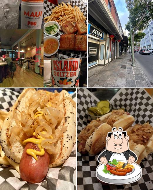 The Nighthawk in Honolulu - Restaurant menu and reviews