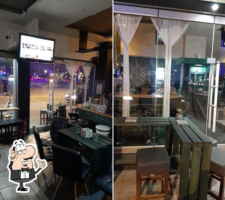 DELUCA café bar, Katerini - Restaurant reviews