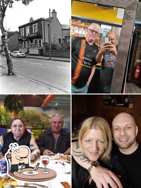 Three Tuns, Willenhall - Restaurant menu, prices and reviews