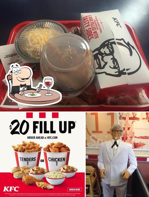 KFC, 31 Wisconsin Dells Pkwy in Wisconsin Dells - Restaurant menu and ...