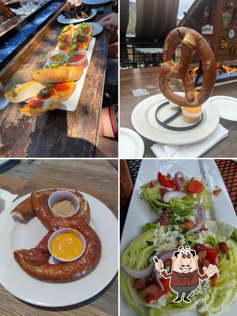 Roof Top Tavern in Morrison - Restaurant menu and reviews