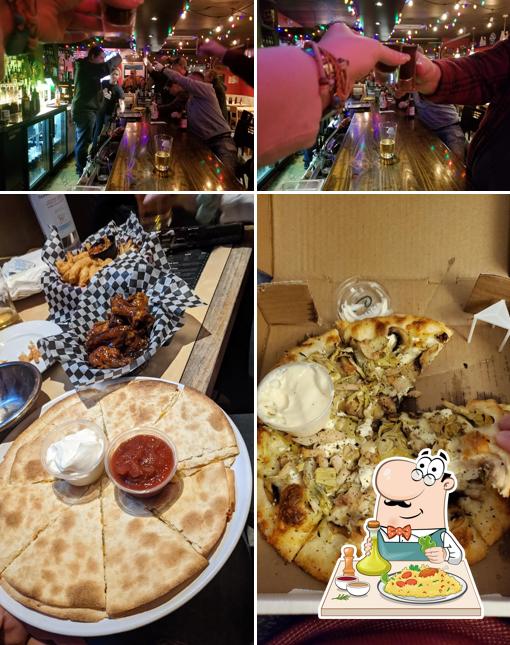 Fat Cat's Pizza Inc. in St. Catharines - Restaurant menu and reviews