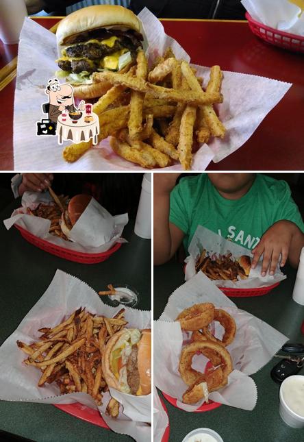 Hideout Burgers, Midlothian - Restaurant menu, prices and reviews