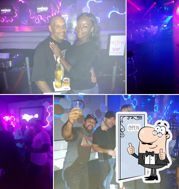 Antro Nightclub in Glendale - Restaurant reviews