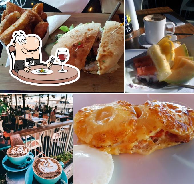 Cafe Balaena in Urangan - Restaurant reviews