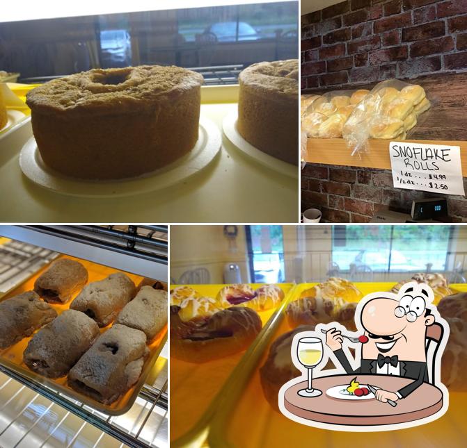 Gingerbread Bake Shop, 3991 Oneida St in New Hartford - Restaurant reviews