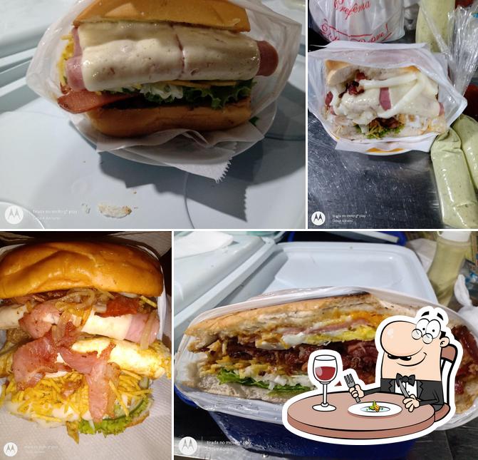 Lanche do Xavier pub & bar, Belém - Restaurant reviews