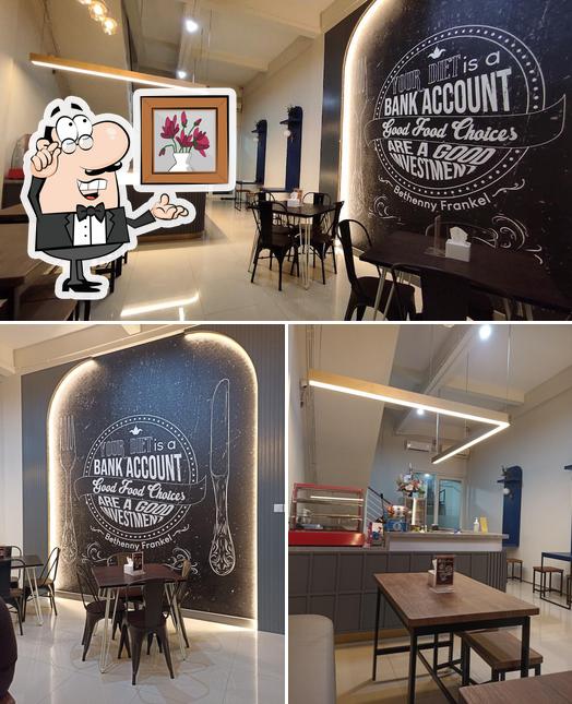 Uncle Fat restaurant, Surabaya - Restaurant reviews