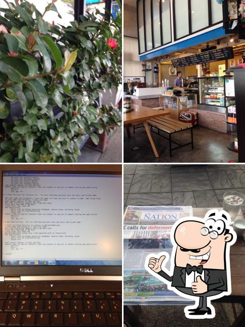 Reading Room Cafe, Bangkok - Restaurant reviews