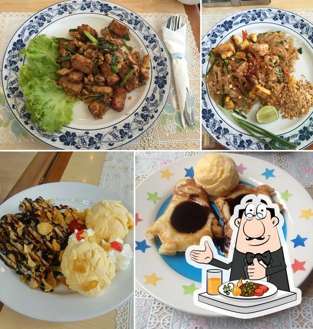 Little Hut Thai Food and Waffle restaurant, Bangkok - Restaurant reviews
