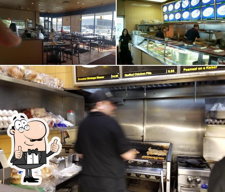 Zet's Restaurant, Mississauga - Restaurant menu, prices and reviews