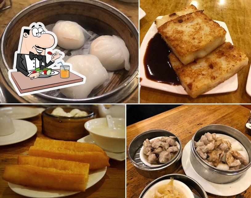 Winsor Dim Sum Café, 10 Tyler St in Boston - Restaurant menu and reviews