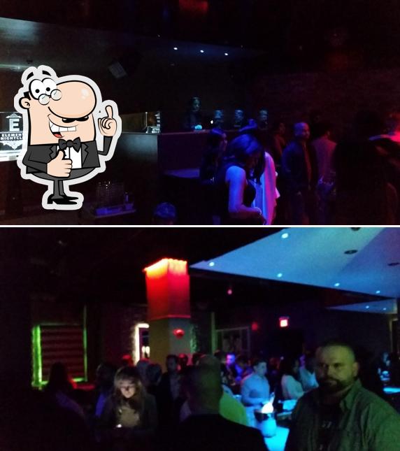 Elements Nightclub in Toronto - Restaurant reviews