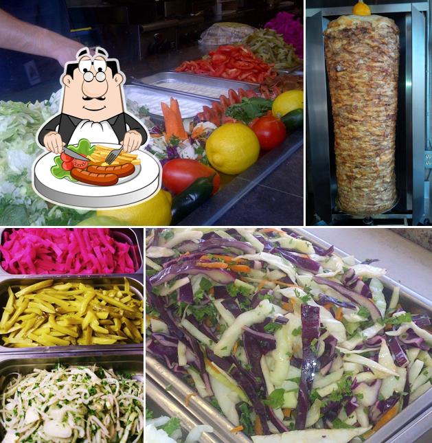 Sultan Shawarma in Toronto - Restaurant menu and reviews
