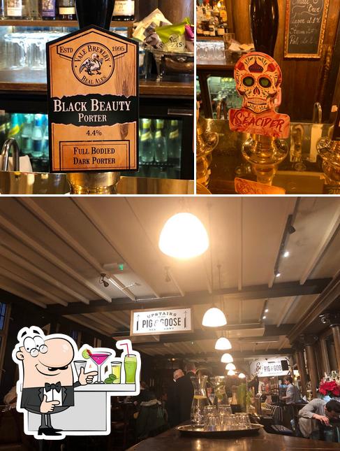 The George Pub & Restaurant, 1st Floor 213 The Strand Temple in London ...