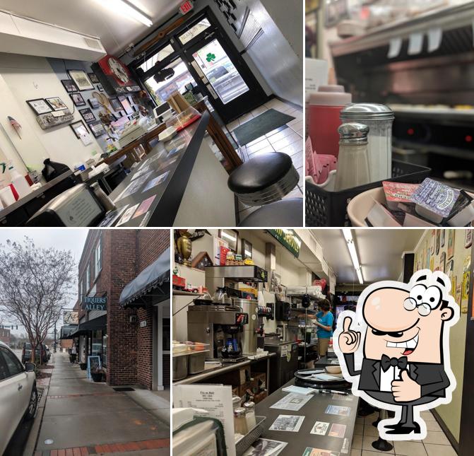 Fitz On Main, Kernersville - Restaurant menu, prices and reviews