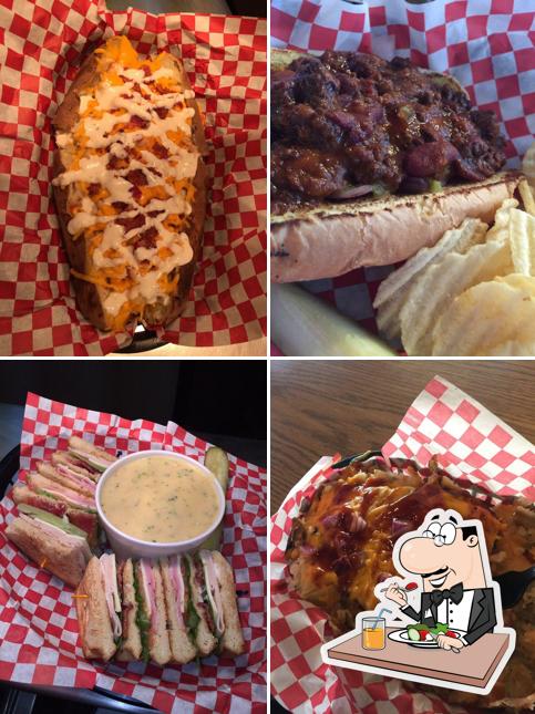 The Corner Clubhouse, Magnolia - Restaurant menu, prices and reviews
