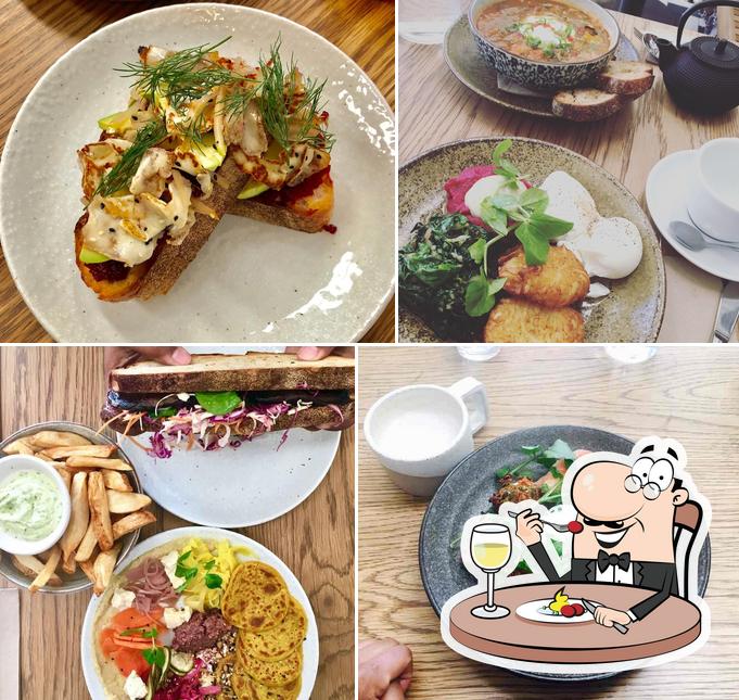Mecca Coffee, 26 Bourke Rd in Alexandria - Restaurant menu and reviews