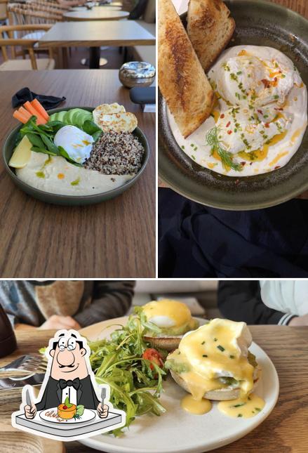 Tulua cafe & roastery, Dubai - Restaurant menu, prices and reviews