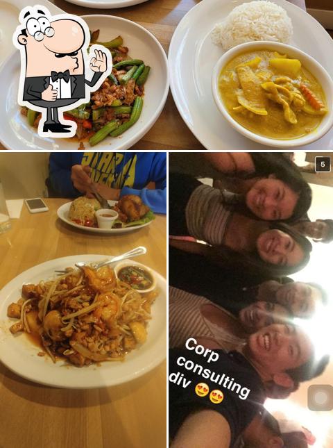 Racha Café in Berkeley - Restaurant menu and reviews