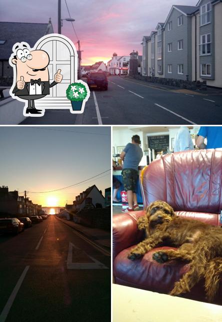 All places to eat and drink in Rhosneigr, winter 2024 - Restaurant Guru