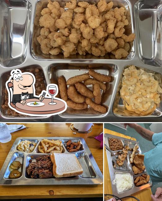 Boondocks Fish Camp & Smoke House in Gray Court - Restaurant reviews