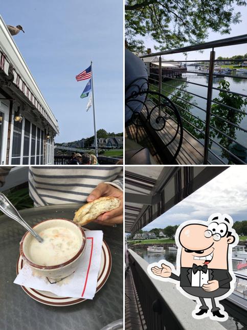 Barnacle Billy's in Ogunquit - Restaurant menu and reviews