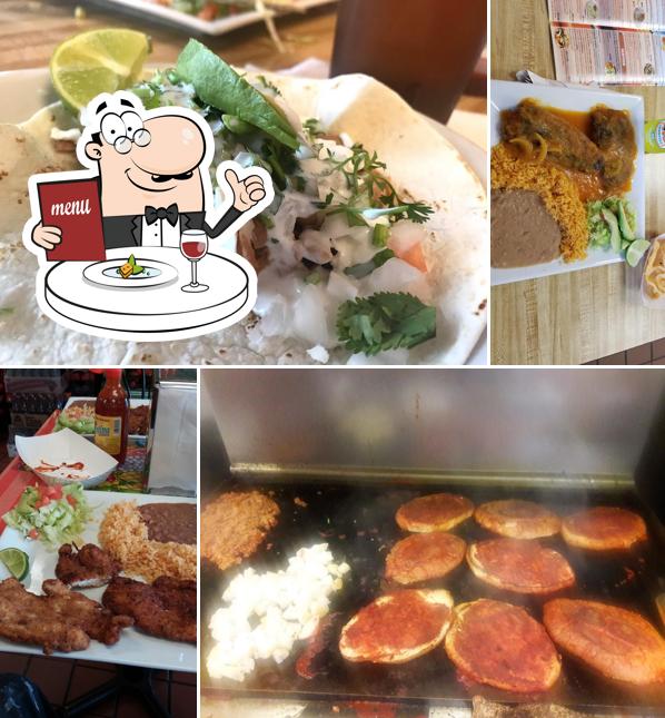 El Comalito Mexican Taqueria in West Chester - Restaurant menu and reviews