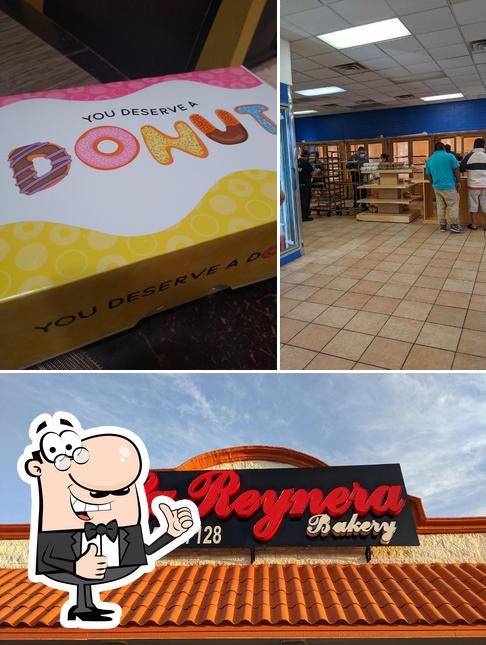 La Reynera Bakery, 2831 US-83 BUS in McAllen - Restaurant reviews