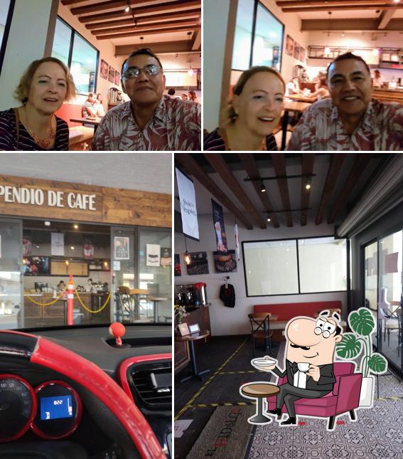 El Hidalgo cafe La Recta, Tijuana - Menú del restaurante, precios y reseñas