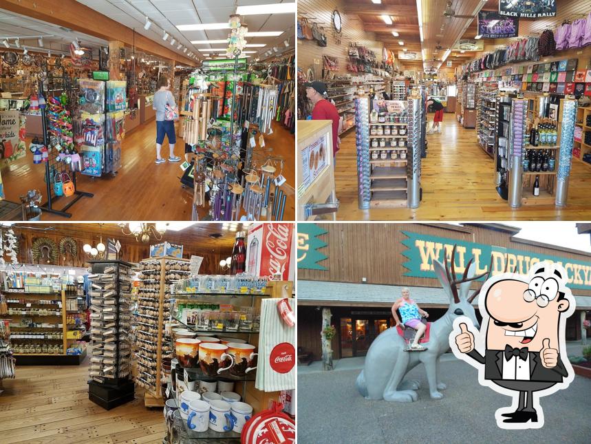 Wall Drug Store, 510 Main St in Wall - Restaurant menu and reviews