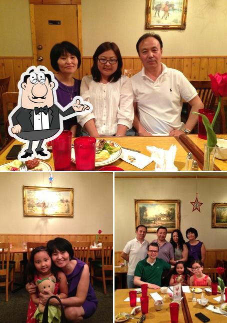 Pho 9 & Shabu in Niles