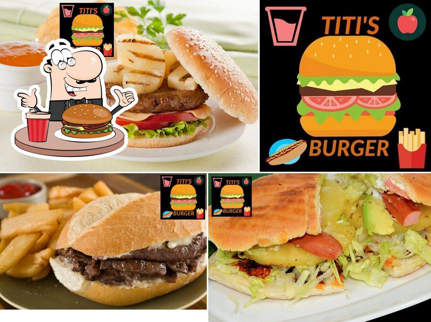 Titi's Burger & Jugos y Licuados cafe, Leon
