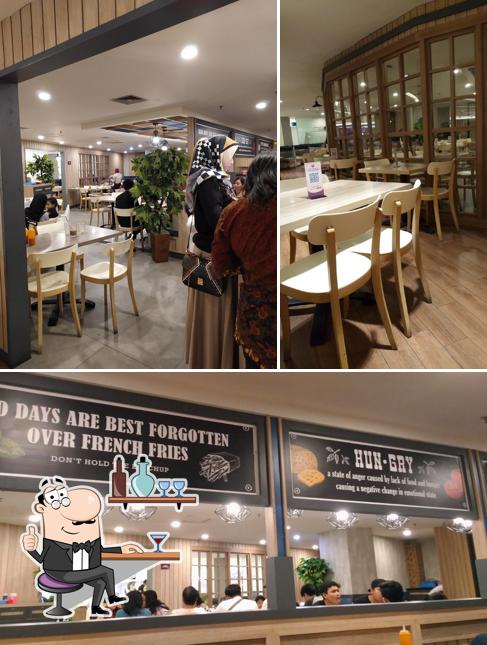 Solaria restaurant, Surabaya, Solaria Pakuwon Mall - Restaurant reviews