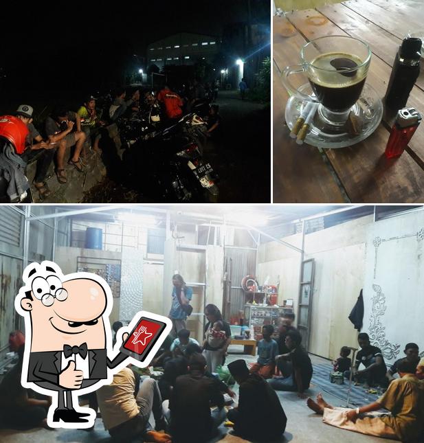 Warkop Bengkel SEGA cafe, Surabaya - Restaurant reviews